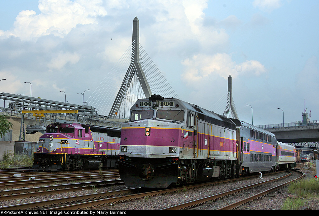 MBTA 1138 and 1001 and AMTK 822 Outbound Just North of North Station at 5:46pm